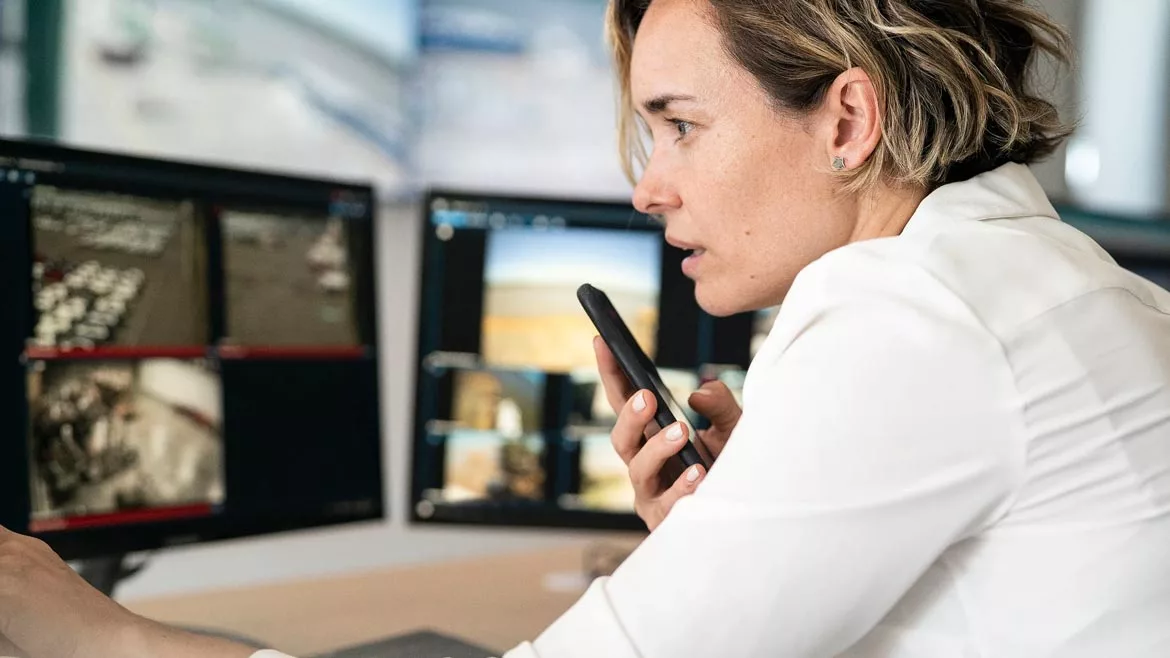 Building Scalable & Cost-Effective Mass Notification Systems | SDM Magazine